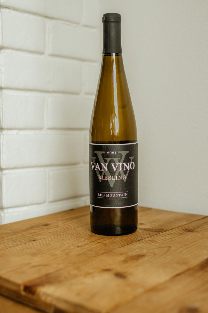 2021 RIESLING – Van Vino Winery